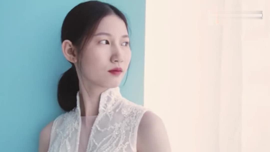 智云云鹤Plus 佳能6D2拍摄的快节奏婚纱摄影短片,别样的婚拍视频