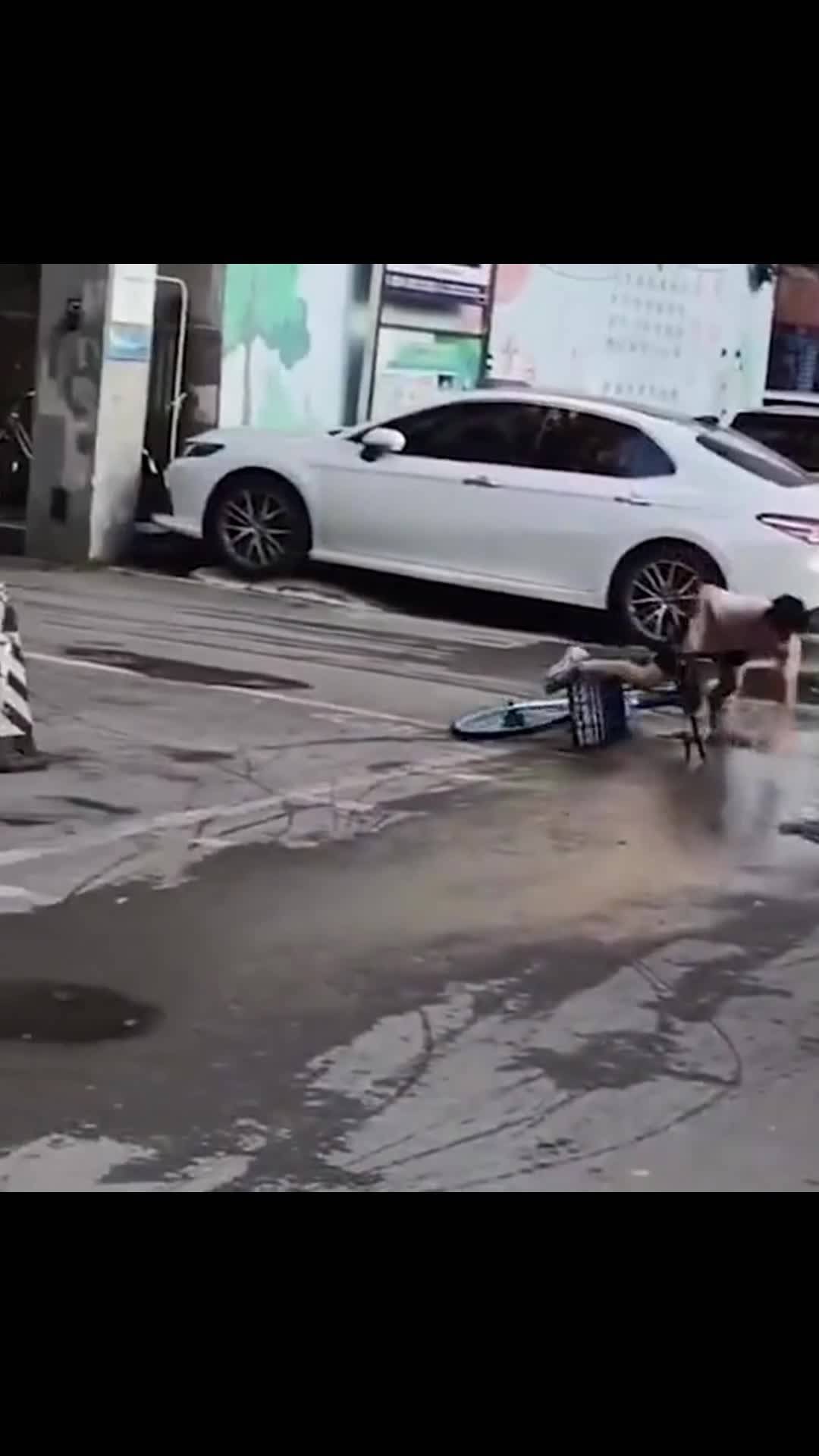 我以前在QQ飞车里面可是完美漂移的