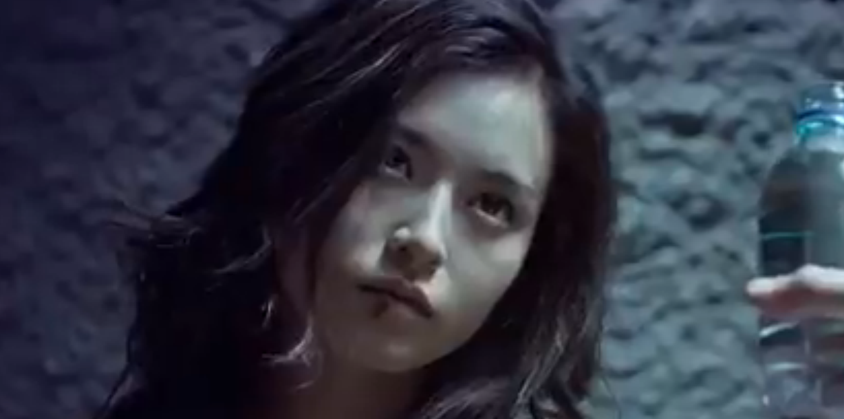 张家辉捉女犯 审女犯的手段 我憋着尿看完了