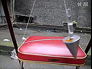 磁体随单摆摆动而运动实验之四