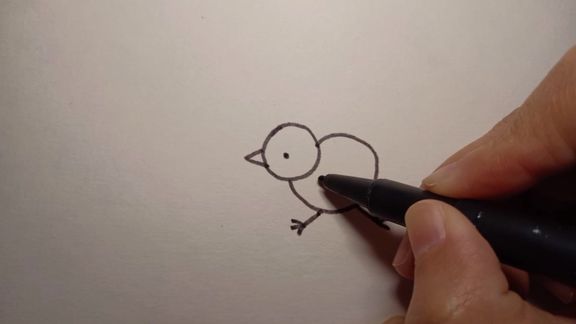 简笔画画简单又可爱的小鸡,简单易学,适合启蒙绘画的小朋友们哦