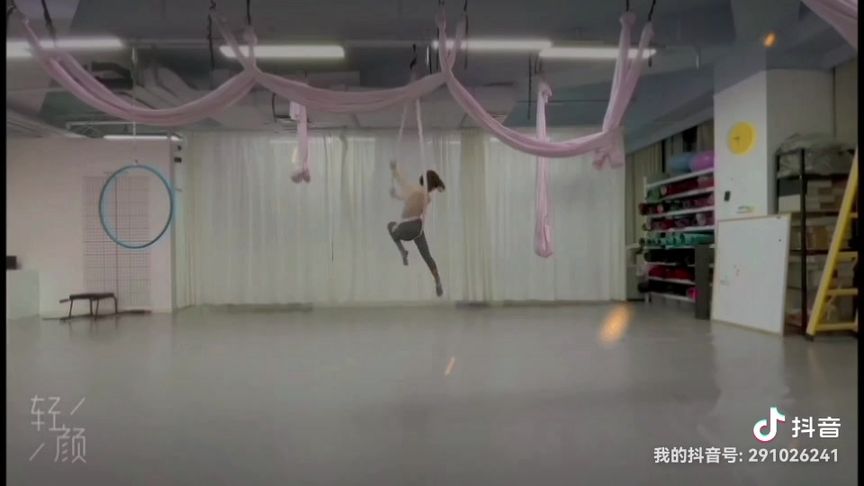 姑娘你的模样 就这样雕刻在我的心房#舞韵瑜伽 #空中瑜伽