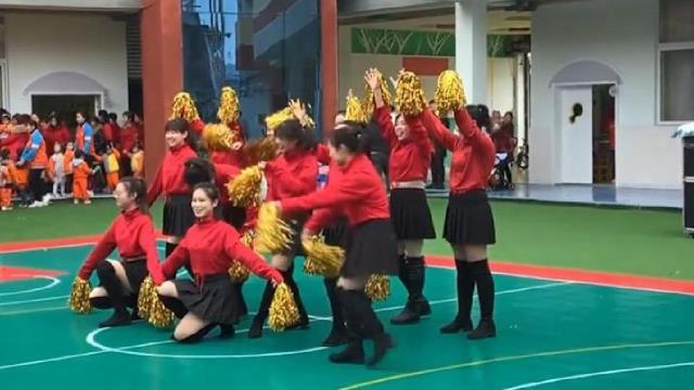 作为一个合格的家长,学校组织活动一定要积极参加