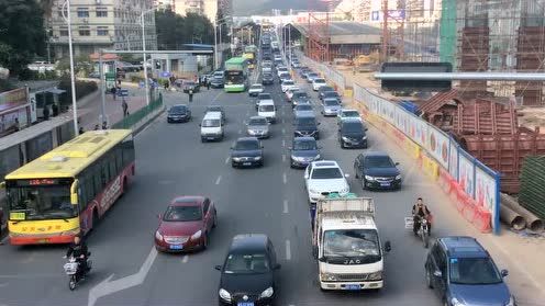 大学生公益广告——感谢平凡