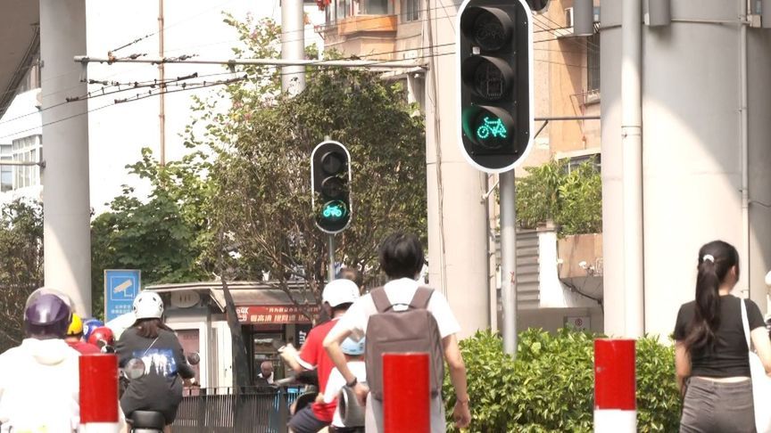 注意! 新版道路交通标志10月起实施,新增18项交通...