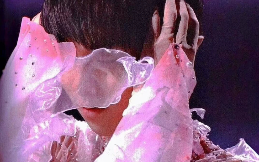 文案配音羽生结弦|去梦里见那个温柔又坚定的人