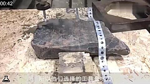 世界上最锋利的刀, 连黑曜石都不是对手, 还有什么是它切不动的?