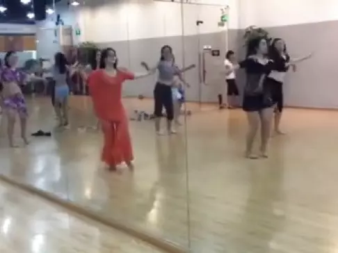 小小肚皮舞 会员课 The mummers dance