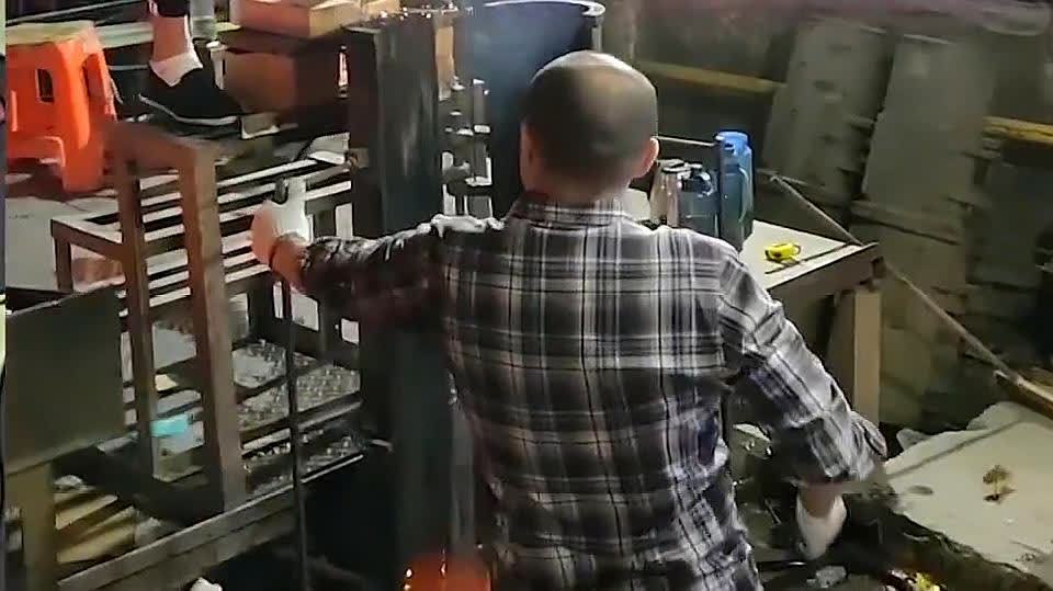 真是大开眼界,不得不敬佩中国制造的能力,太牛了