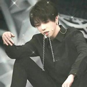 小草莓和柠檬是闺蜜 