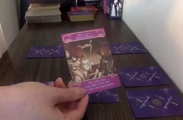 塔罗占卜对方对你和这段关系的真实想法?全面分析他的内心!下