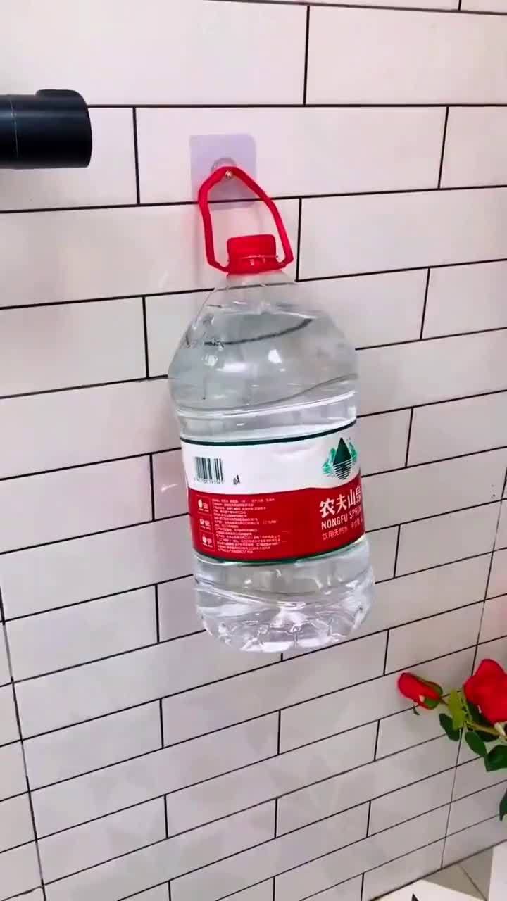 快把你家的电钻锤子都扔了吧,有了这个免打孔钉贴,哪里需要粘哪里,...