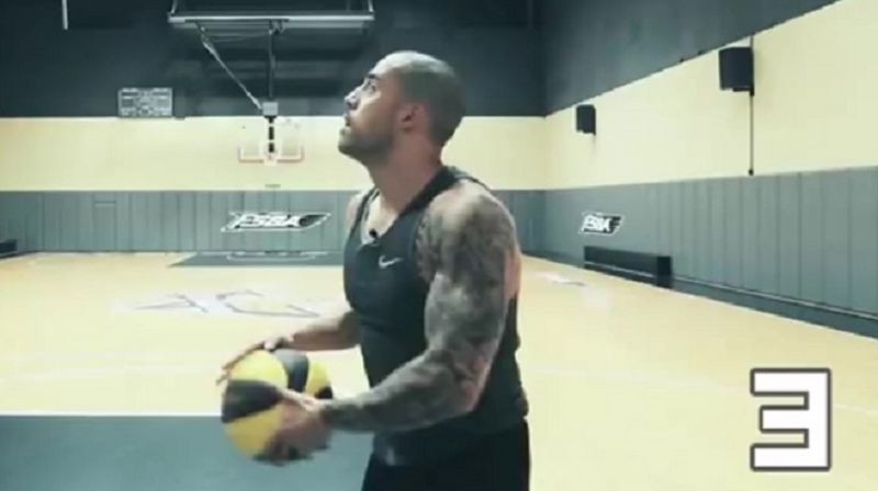 回顾:NBA训练师教你正确投篮姿势,超实用!赶紧来学习一下!