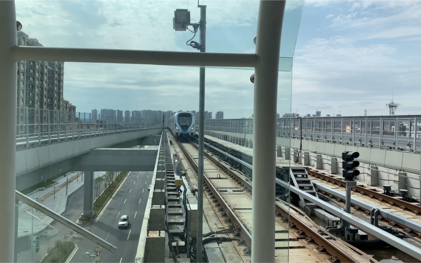 【广州地铁】21号线(增城广场方向)「朱村」进站