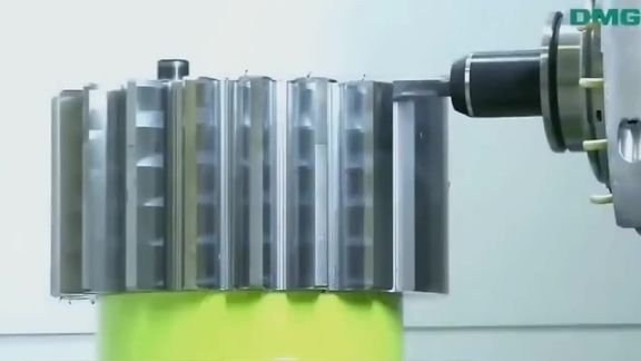 世界上最先进的数控模具机床,看完后整个人都热血沸腾了!