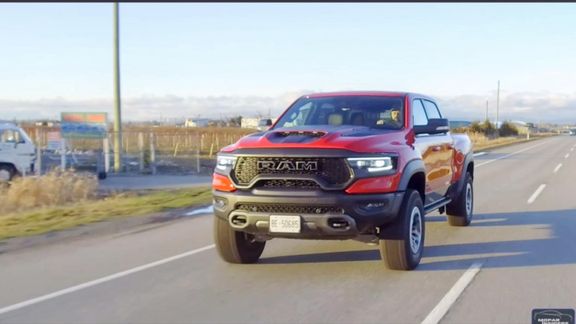 自动挡的人生:没有离合,只有悲欢;没有档次,只有加油。