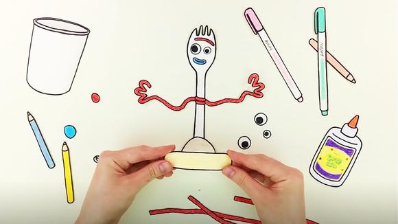 创意手绘定格动画:一把塑料叉子做出新玩具,过程真是好玩有趣