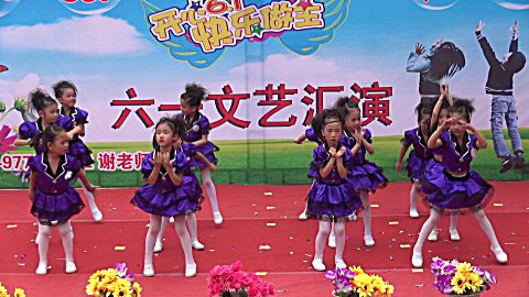 幼儿舞蹈童年叮叮当