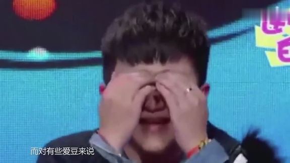 机场成明星爱豆人气比拼战场 开扒粉丝接机的那些尴尬事