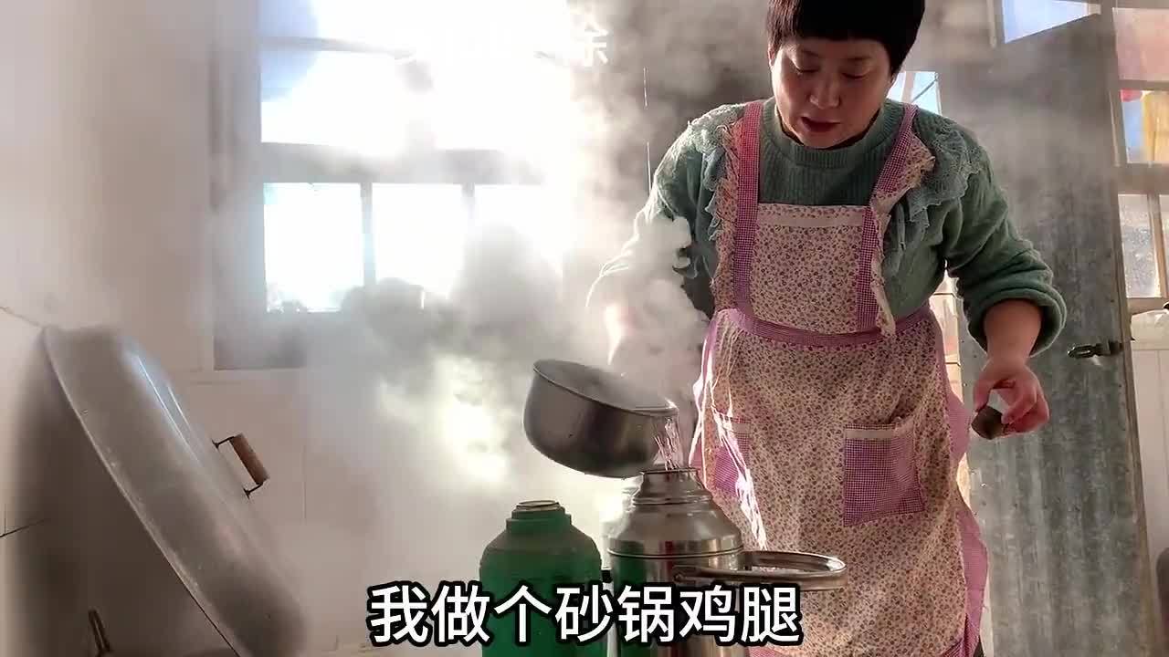 鸡翅根怎么做好吃,试试这砂锅鸡翅根,没什么特别的,就是特别香 #我是...