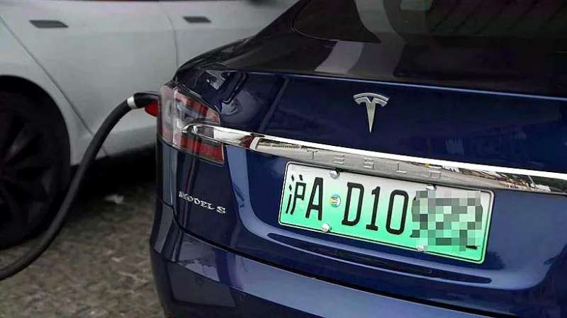 新能源车牌照的D和F是什么意思?原来区别很大,被买错了