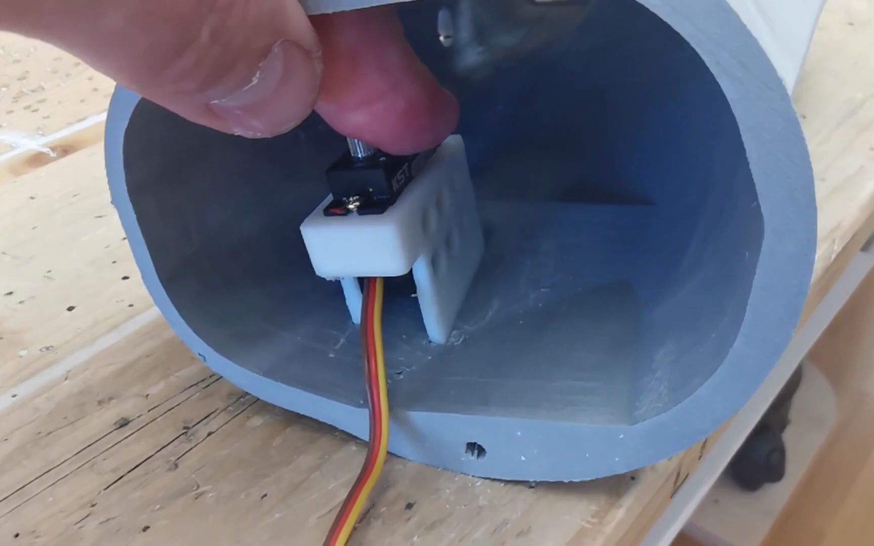 第二原型垂直起落3D打印鹞式飞机组件和计算机辅助设计工作 2nd ...