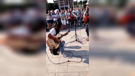 628天津许巍演唱会弹唱会4