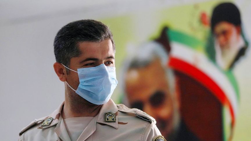 伊朗仍在疫情中挣扎,美国妄图致命一击,遭老牌盟友强烈反制