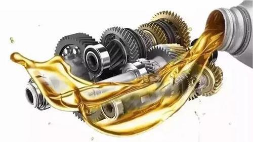 对于双离合变速箱:怎么换油最正确?别被有些误区给坑了