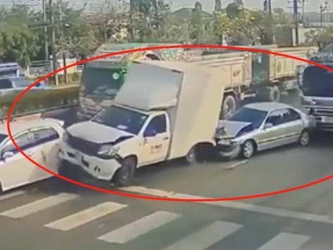 连环撞车案,究竟是谁的错?