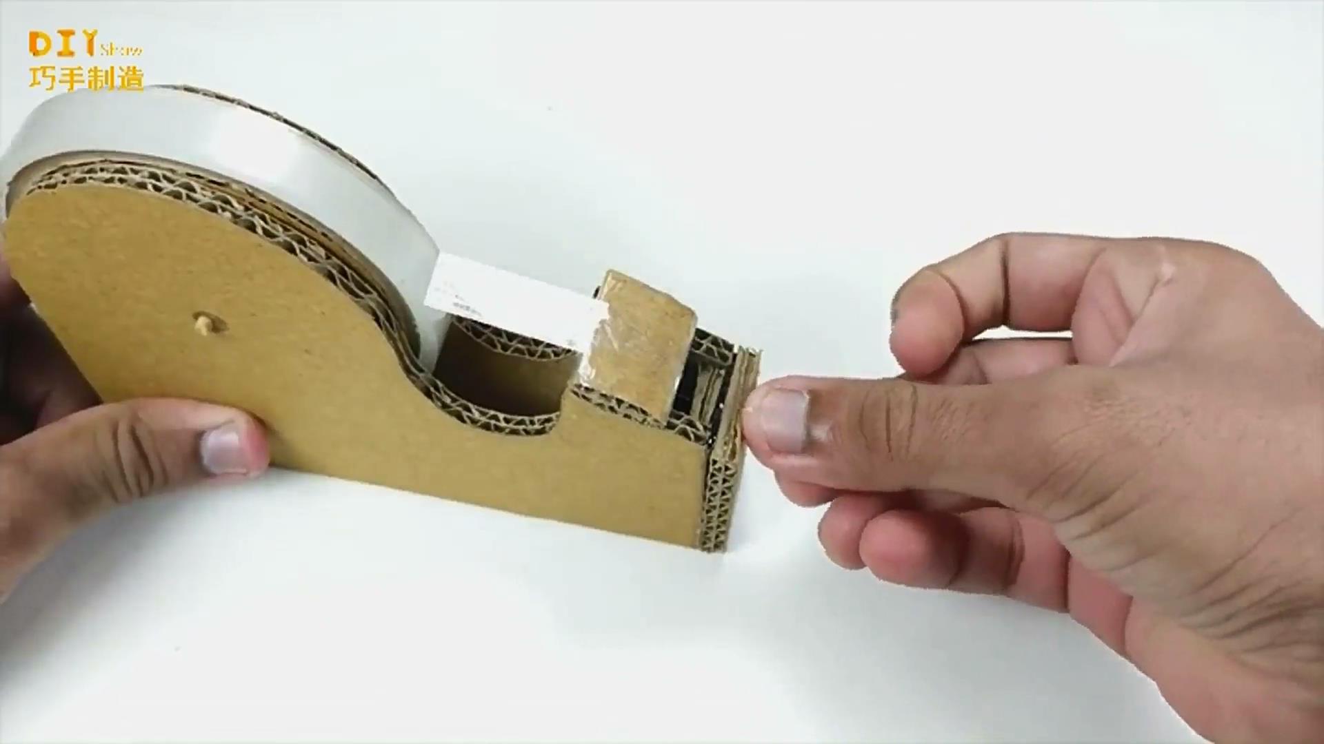 家居生活小妙招,巧手DIY教你制作胶带切割器