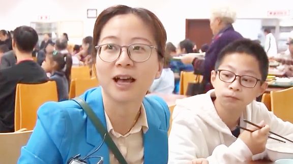 杭州余杭机关食堂开放!现场感受下市民“蹭”饭热