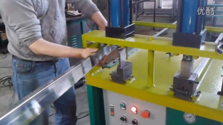 不锈钢护栏冲孔机价格