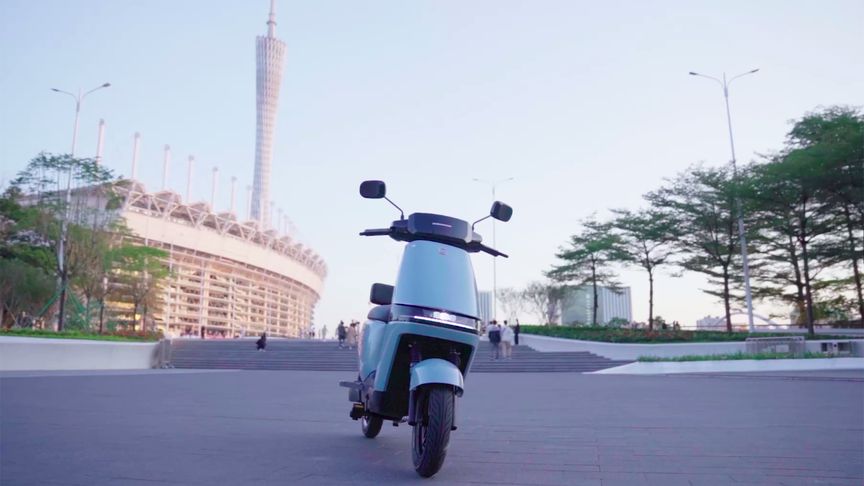 爱玛电动车A130评测,科技创新与个性设计融合,续航可达百公里