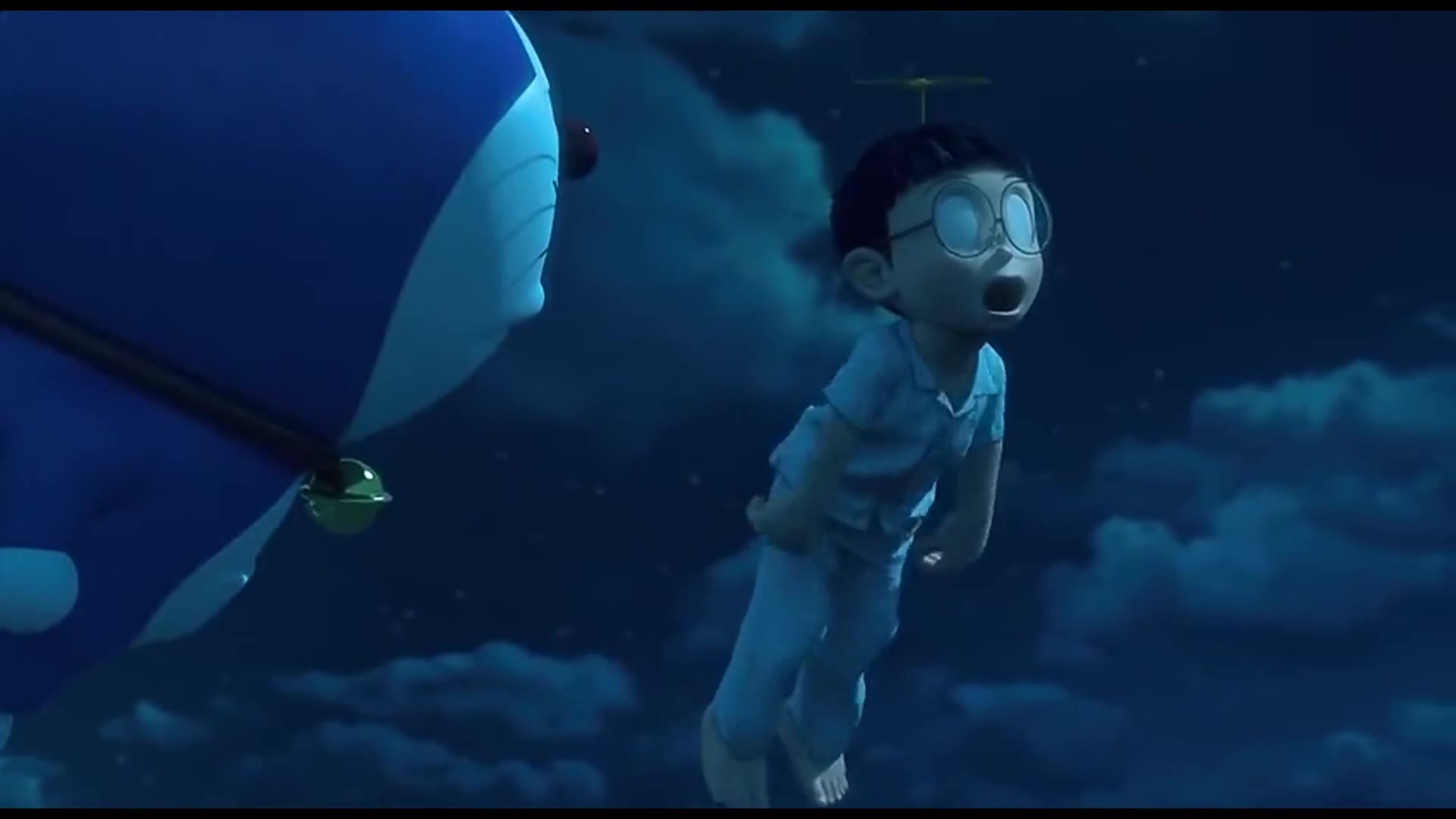 哆啦A梦:大雄第一次用竹蜻蜓,直接来了段轻功水上漂,.