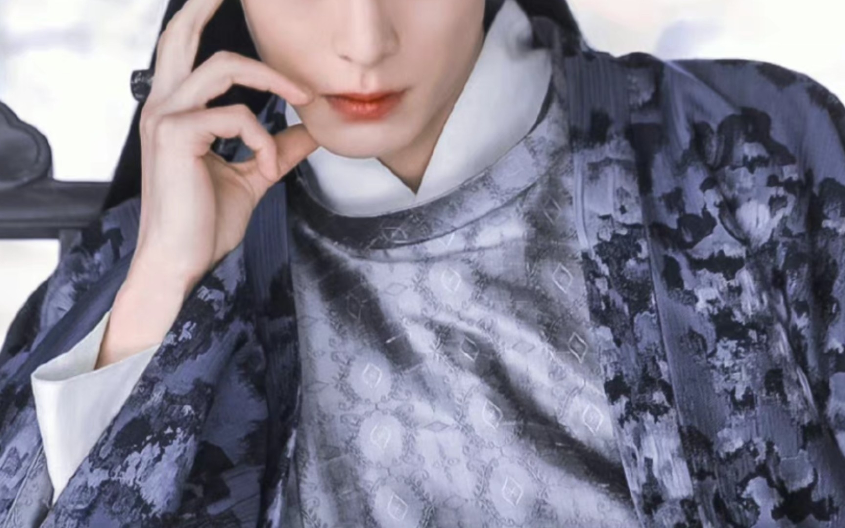 小 说 照 进 现 实!从 此 以 后 古 言 小 说 里 矜 贵 清 冷 的 男 主 都 有 ...