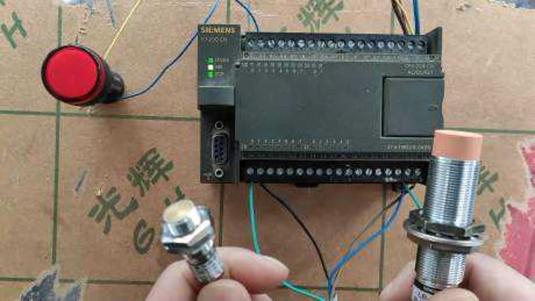 PNP型接近开关如何互换NPN型?这个方法很实用,为解决问题想办法