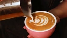 用最简单的方法学会咖啡拉花☕️[坏笑]你不来试试吗?