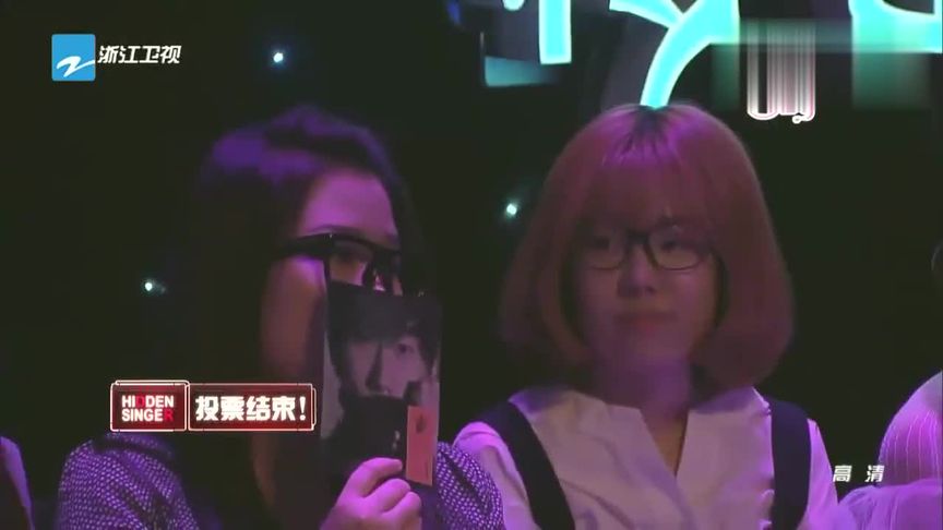 林俊杰和素人演唱《修炼爱情》,好听到耳朵怀孕,观众感动流泪!