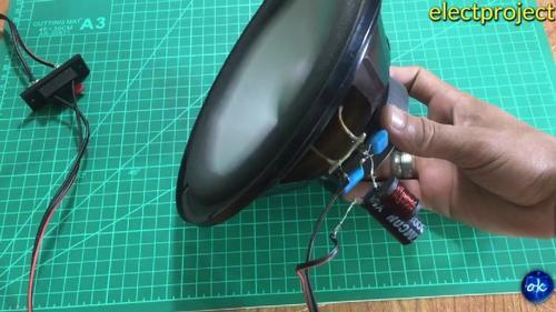 用线圈和电容器的低音增强电路,重低音增加电容器线圈的低音