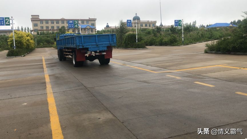 A2侧方位停车最难之一