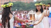 成都高校毕业生扮圣女传火炬