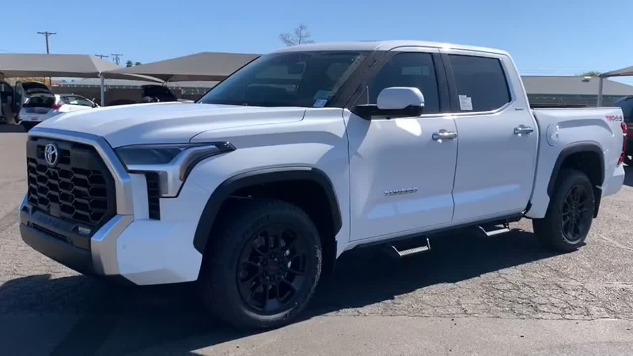 2022款全新丰田坦途皮卡到货,外观内饰大升级,给一个拒绝的理由