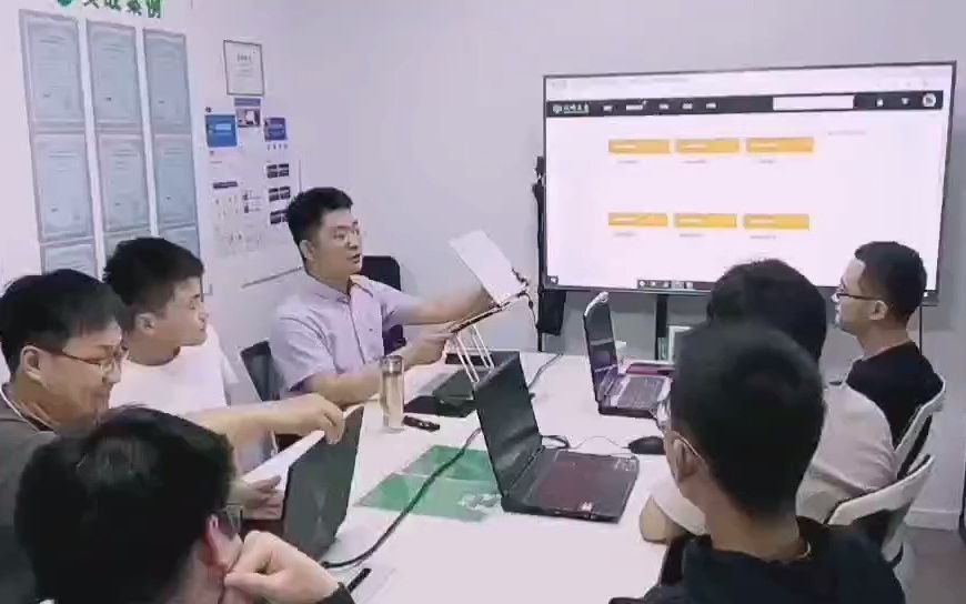 山东济南汉码未来IT培训5人小班面授Java培训web前端培训