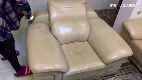 真皮沙发去污保养的好方法,用这个擦一擦,皮面光亮如新