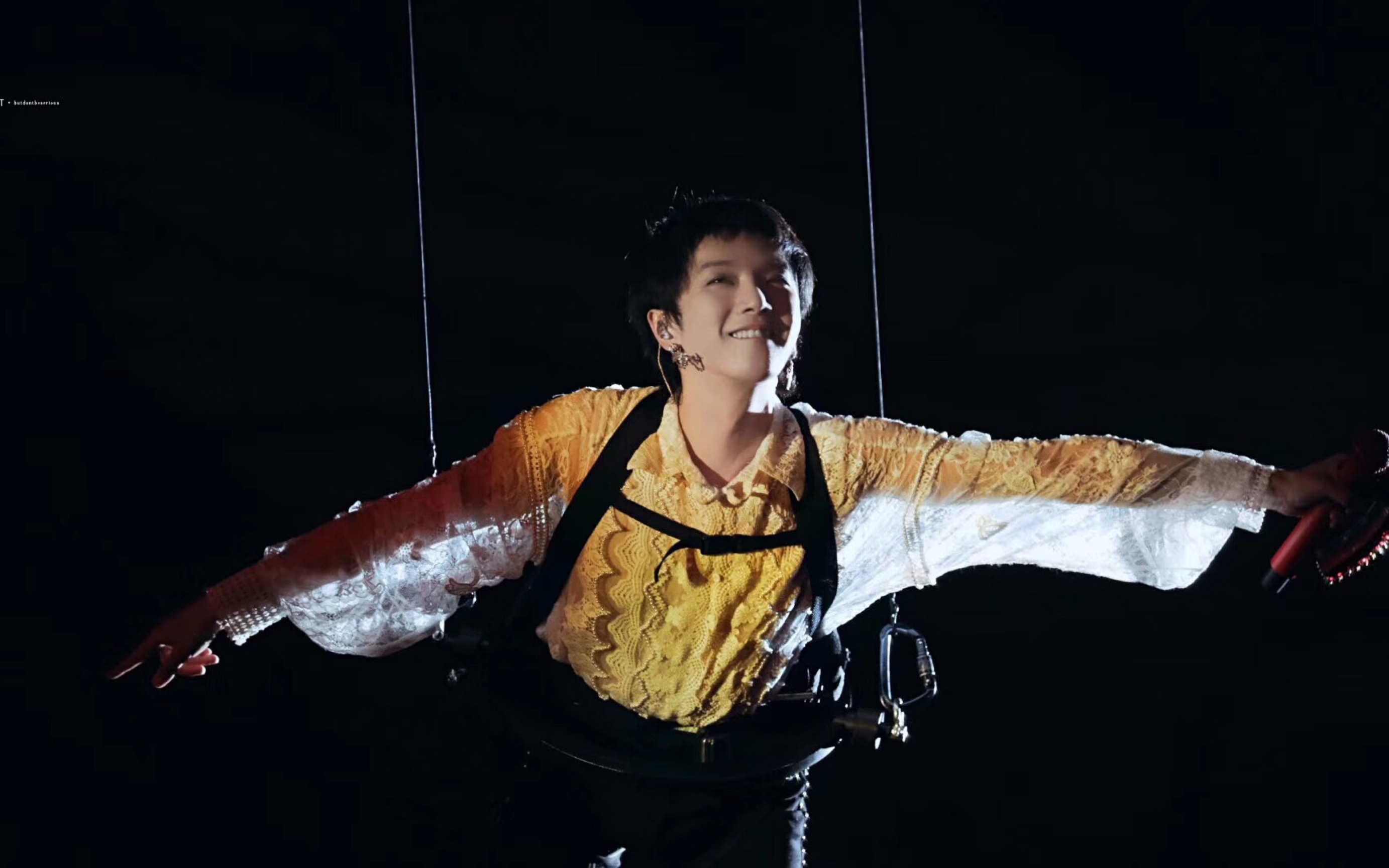 华晨宇9.9演唱会 新歌降临 超强音质 圣洁