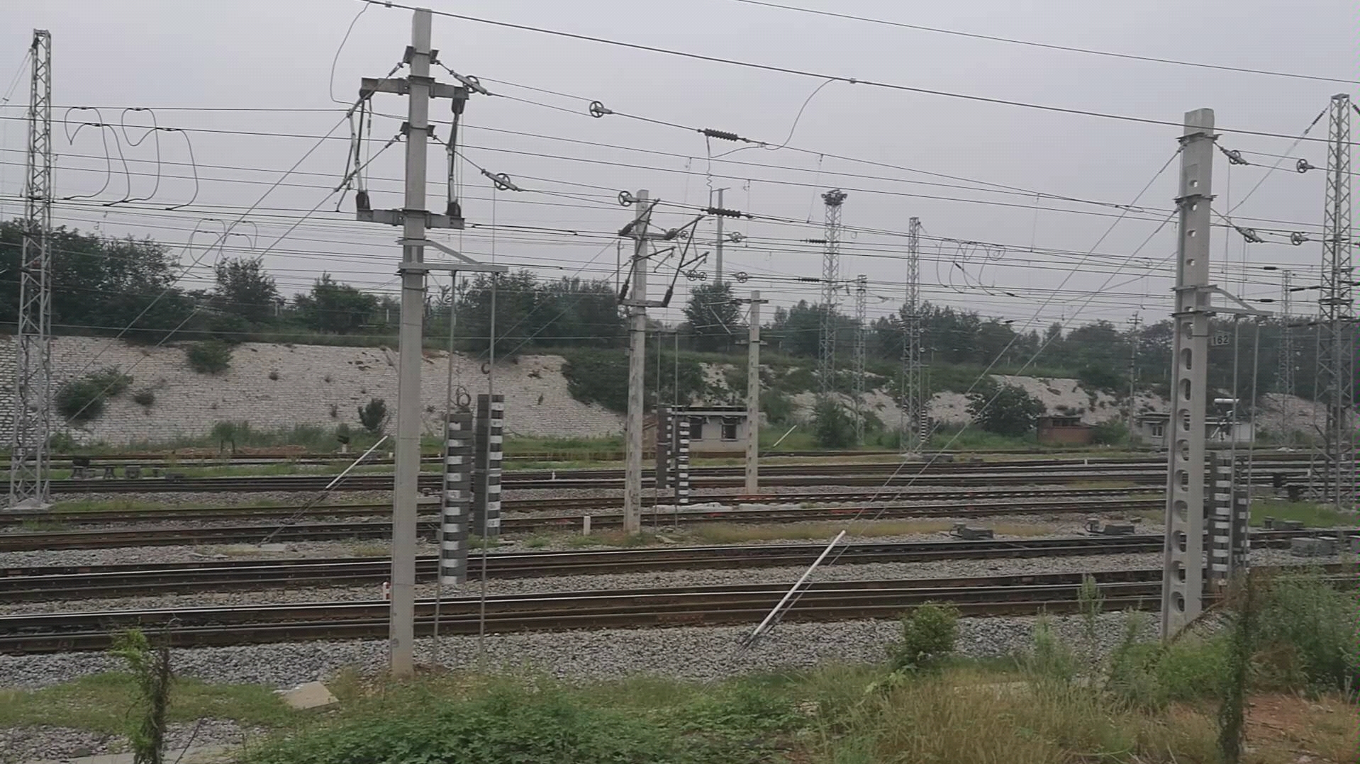 【2019.8.27】辛泰线–DF11-0045牵引7054次列车驶入