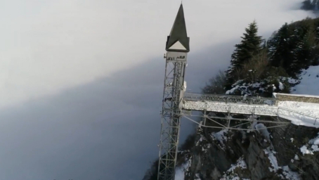 世界四大怪异电梯,张家界真的是个狠人有谁敢坐