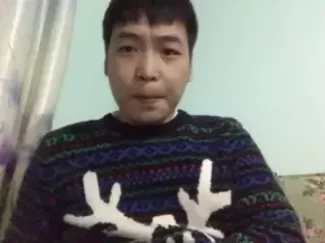 今天教大家怎么使用AE把我们下载好的视频利用效果器去除水印的方法