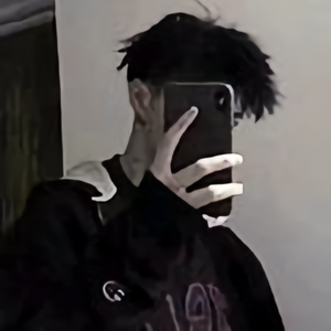 背心少年小宇 